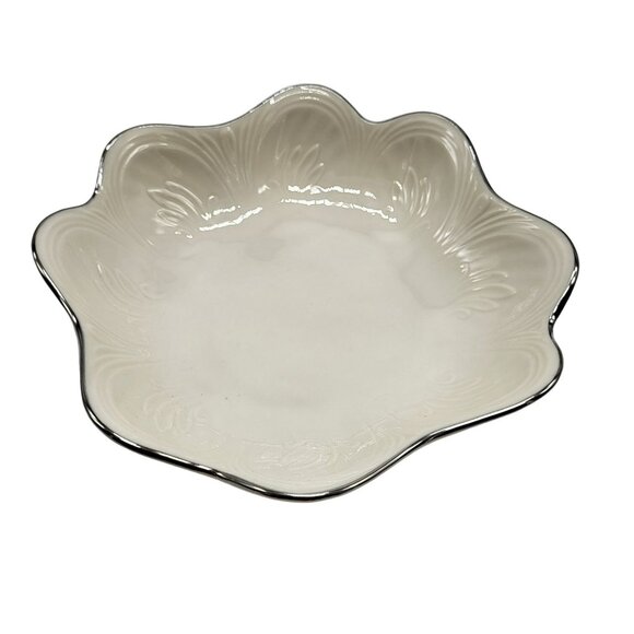Lenox | Dining | Lenox Saybrooke Collection Platinum Trim Bowl Serving ...
